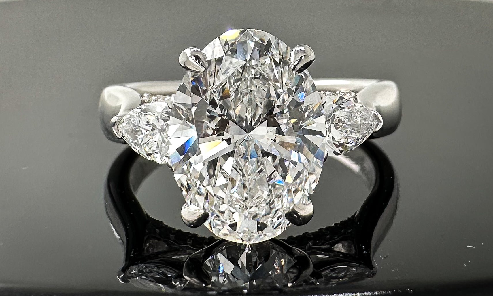 Lab Grown Oval and Pear Diamond Engagement Ring – Mohr Creations
